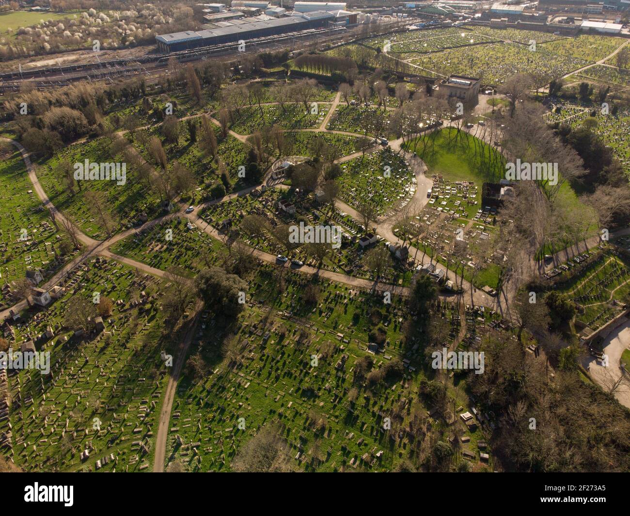 Kensal Green Cemetery Stock Photo - Alamy