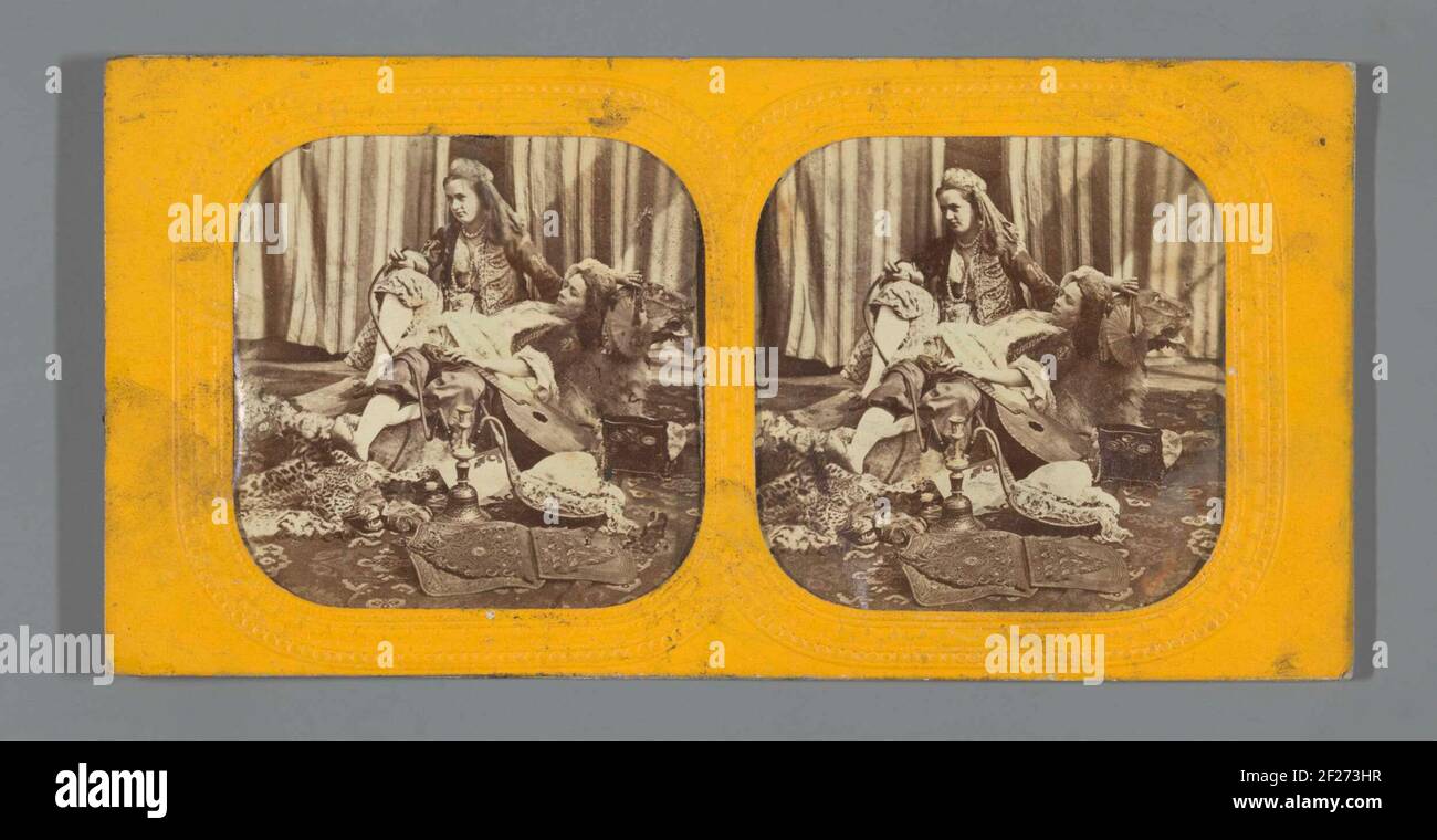 Two odalisques hi-res stock photography and images - Alamy