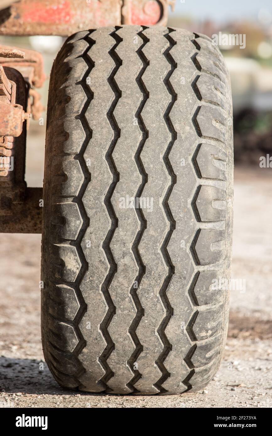 Sand trailer hi-res stock photography and images - Alamy