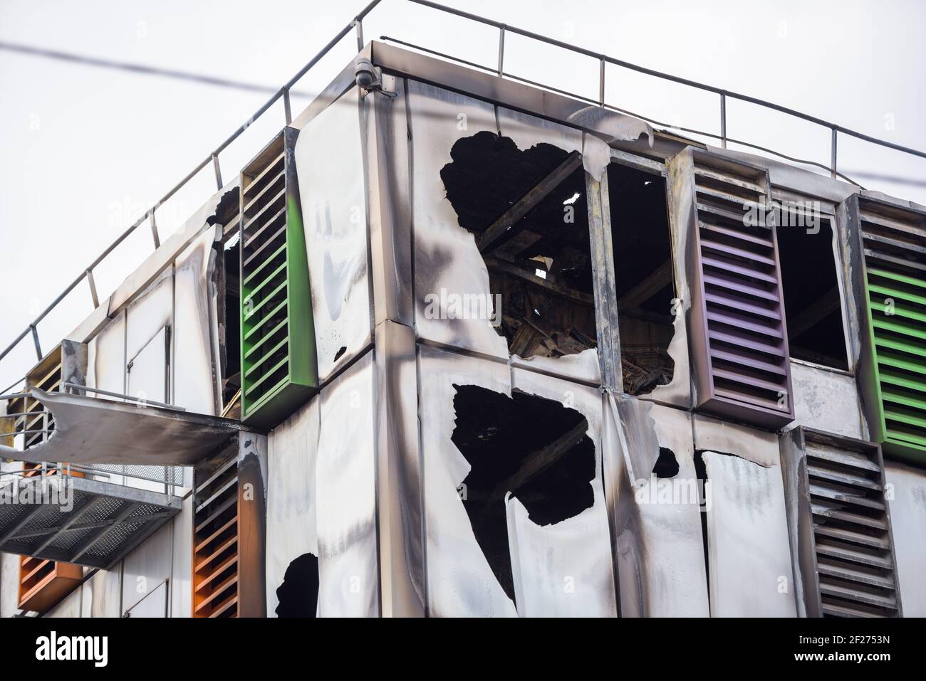 Fire data servers hi-res stock photography and images - Alamy