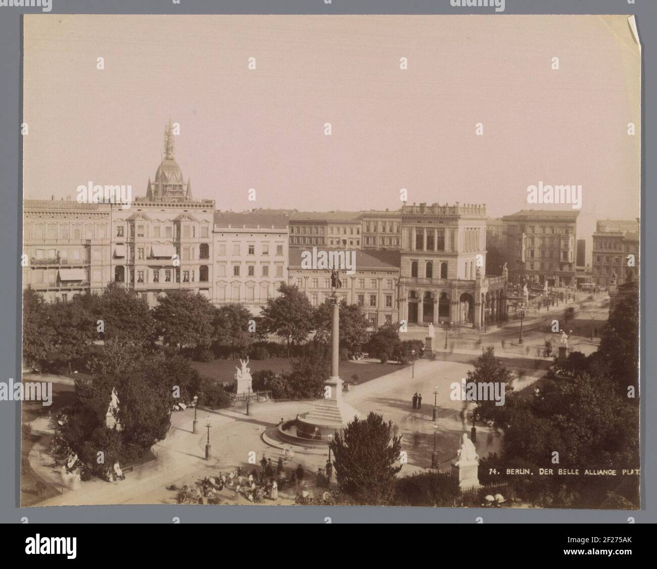 Belle alliance platz in berlin hi-res stock photography and images - Alamy