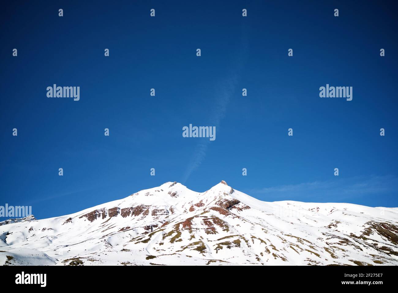 Snowy mountains in the Pyrenees in Hecho Valley in Spanish Pyrenees ...
