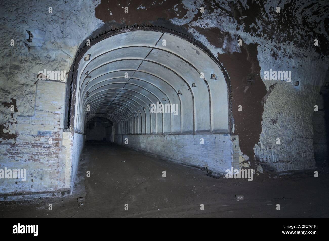 Underground war room bunker wwii hi-res stock photography and images ...