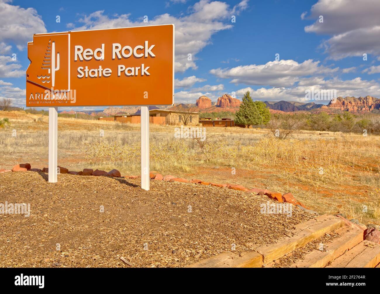 Red Rock State Park Arizona Entry Sign Stock Photo - Alamy