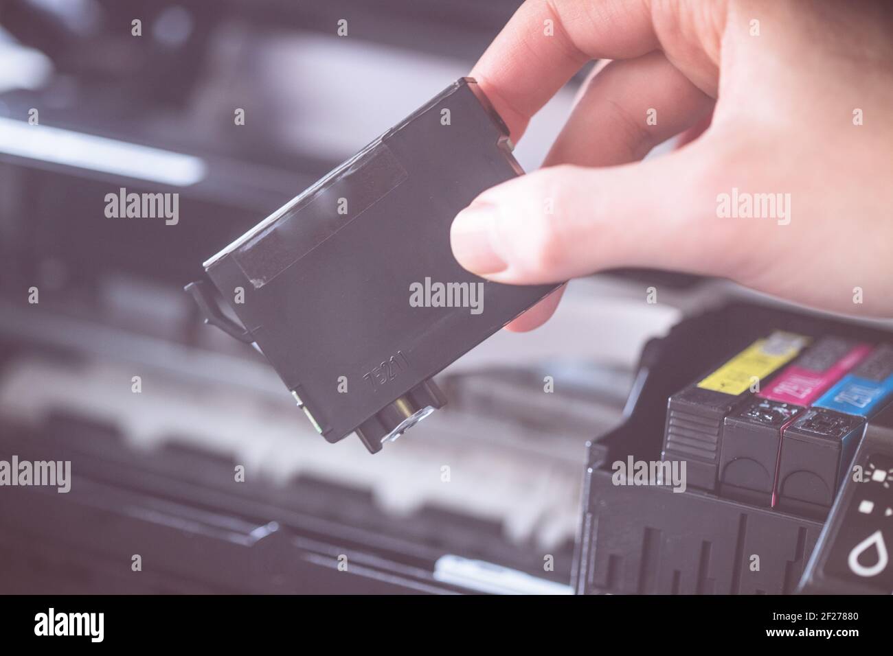 Cartridge refilling hi-res stock photography and images - Alamy