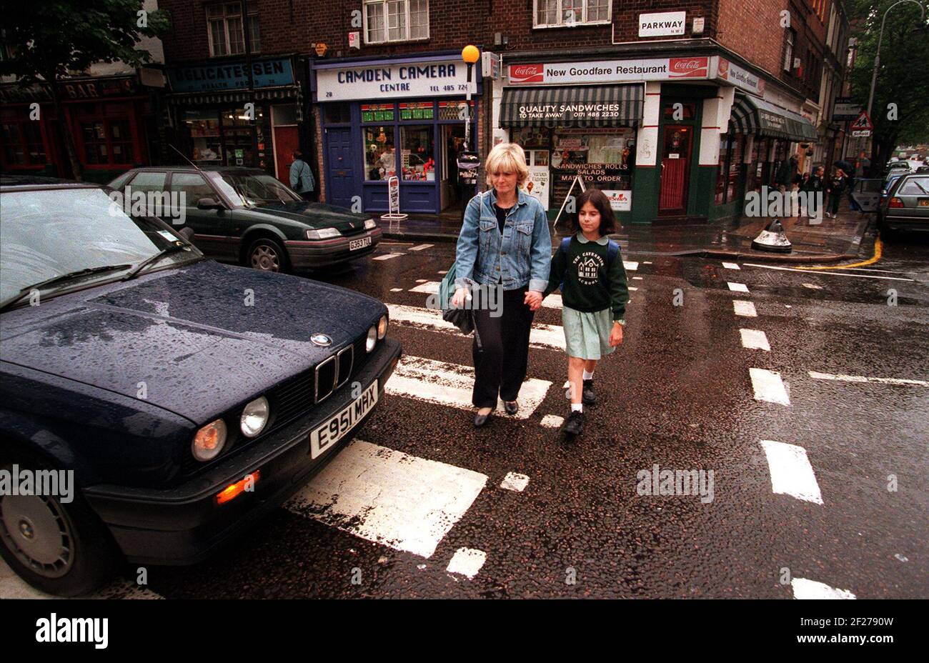 Walking home from The Cavendish school in Camden, Anna Silman (9) with ...