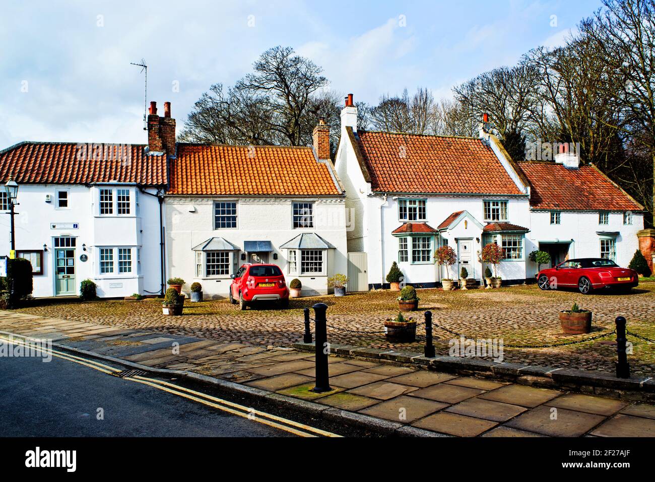 Hall Square, Boroughbridge, North Yorkshire, England Stock Photo - Alamy