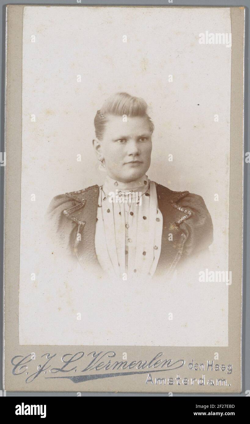 Portrait of an unknown woman Stock Photo - Alamy