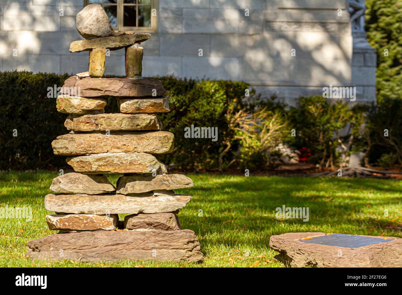 Irregular shaped stones hi-res stock photography and images - Alamy