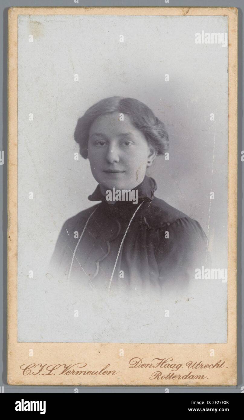 Portrait of an unknown woman Stock Photo - Alamy