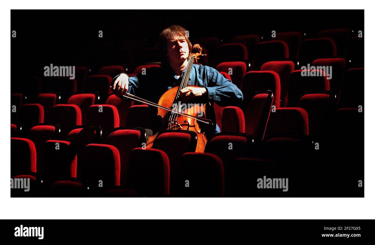 Concert hall performance Cut Out Stock Images & Pictures - Alamy