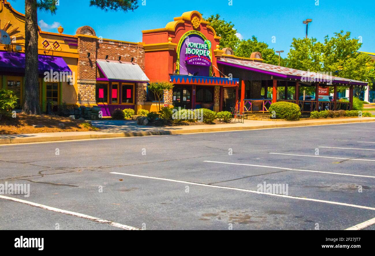 Snellville, Ga / USA - 05 31 20: On the border restaurant side view of ...