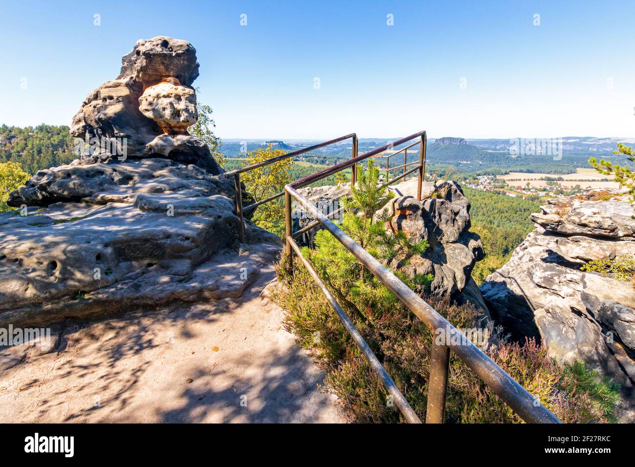 Table hill hi-res stock photography and images - Alamy