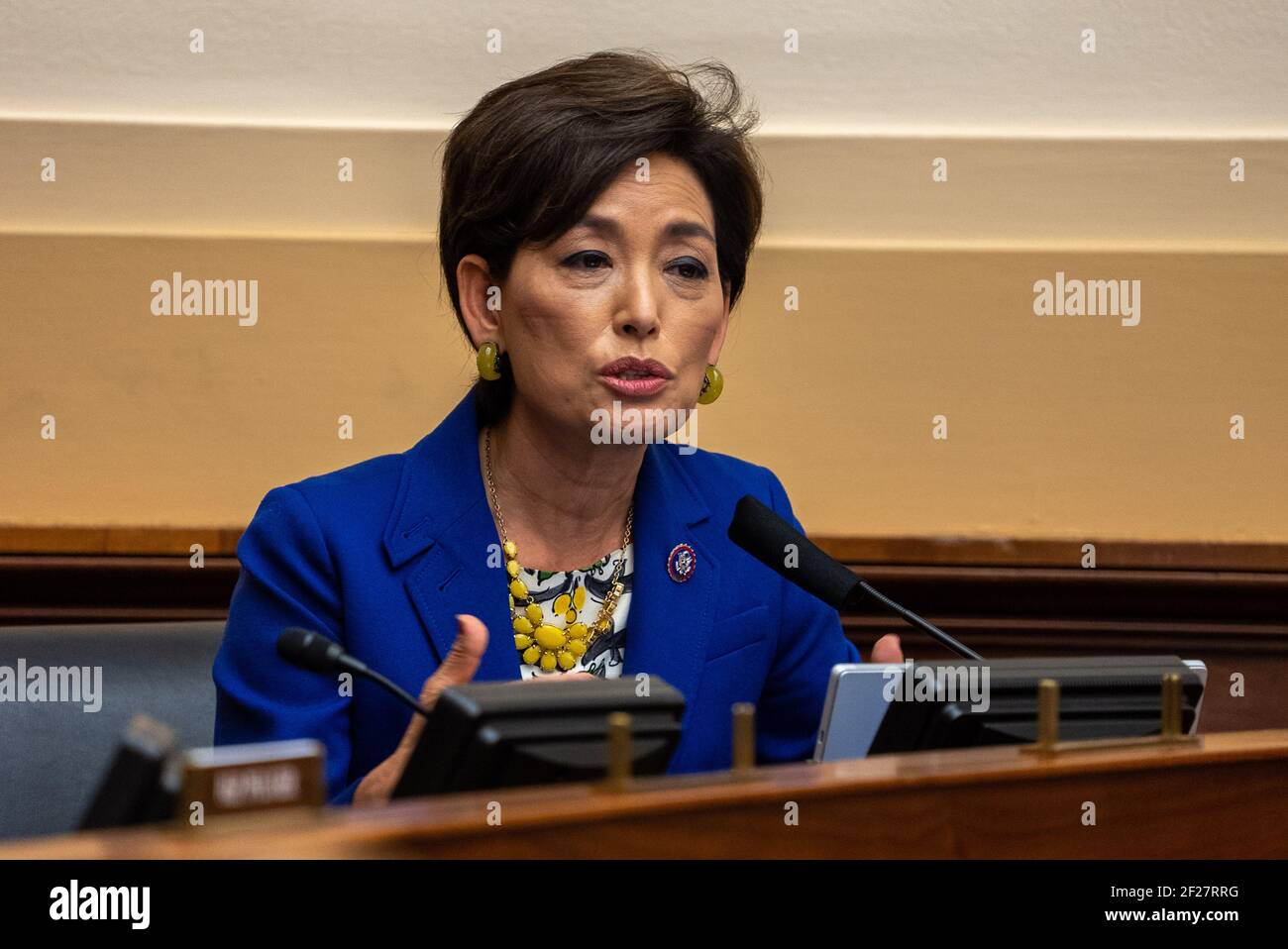 Young kim congress hi-res stock photography and images - Alamy