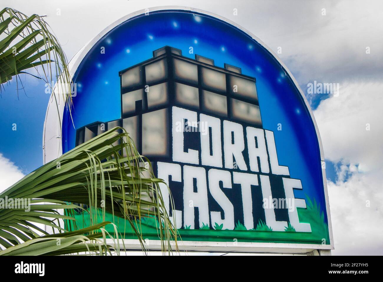 South dixie highway hi-res stock photography and images - Alamy