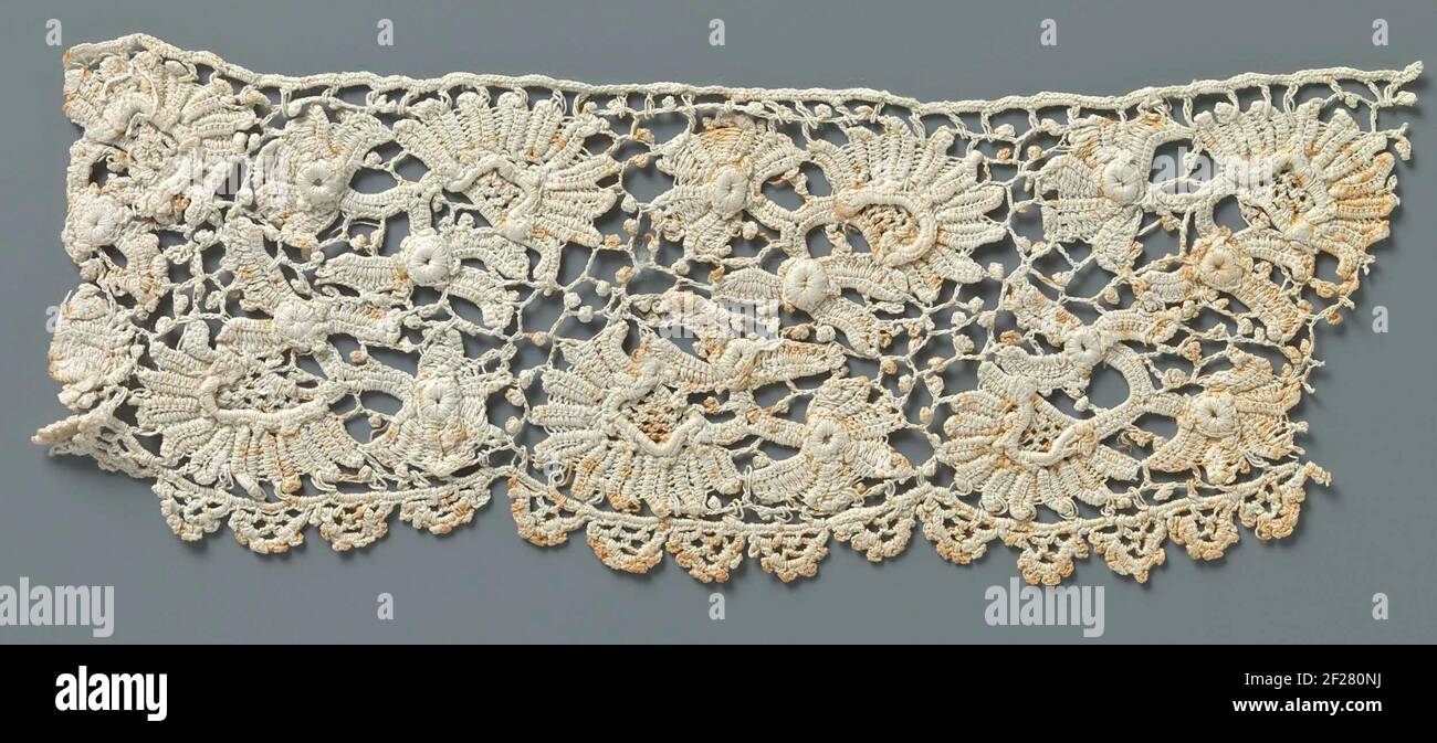 Irregular shaped flowers hi-res stock photography and images - Alamy