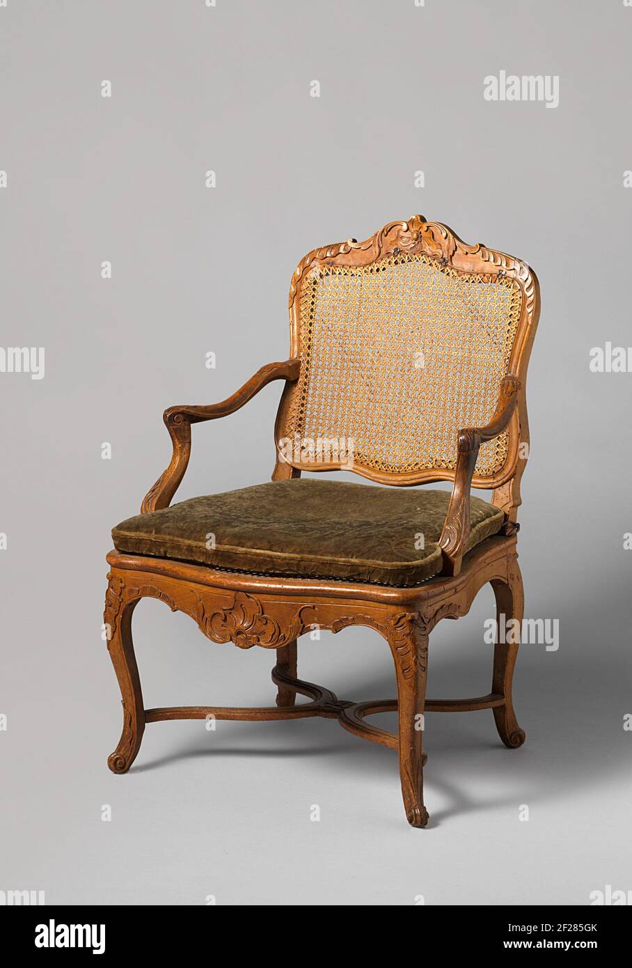 X Shaped Chair High Resolution Stock Photography and Images - Alamy