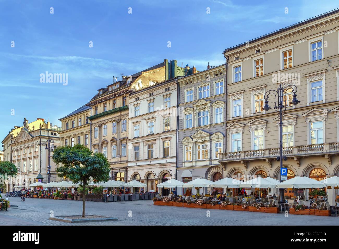 Krakow historic square hi-res stock photography and images - Alamy