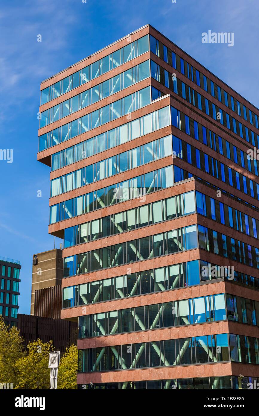 Modern architecture in Rotterdam Netherlands Stock Photo - Alamy