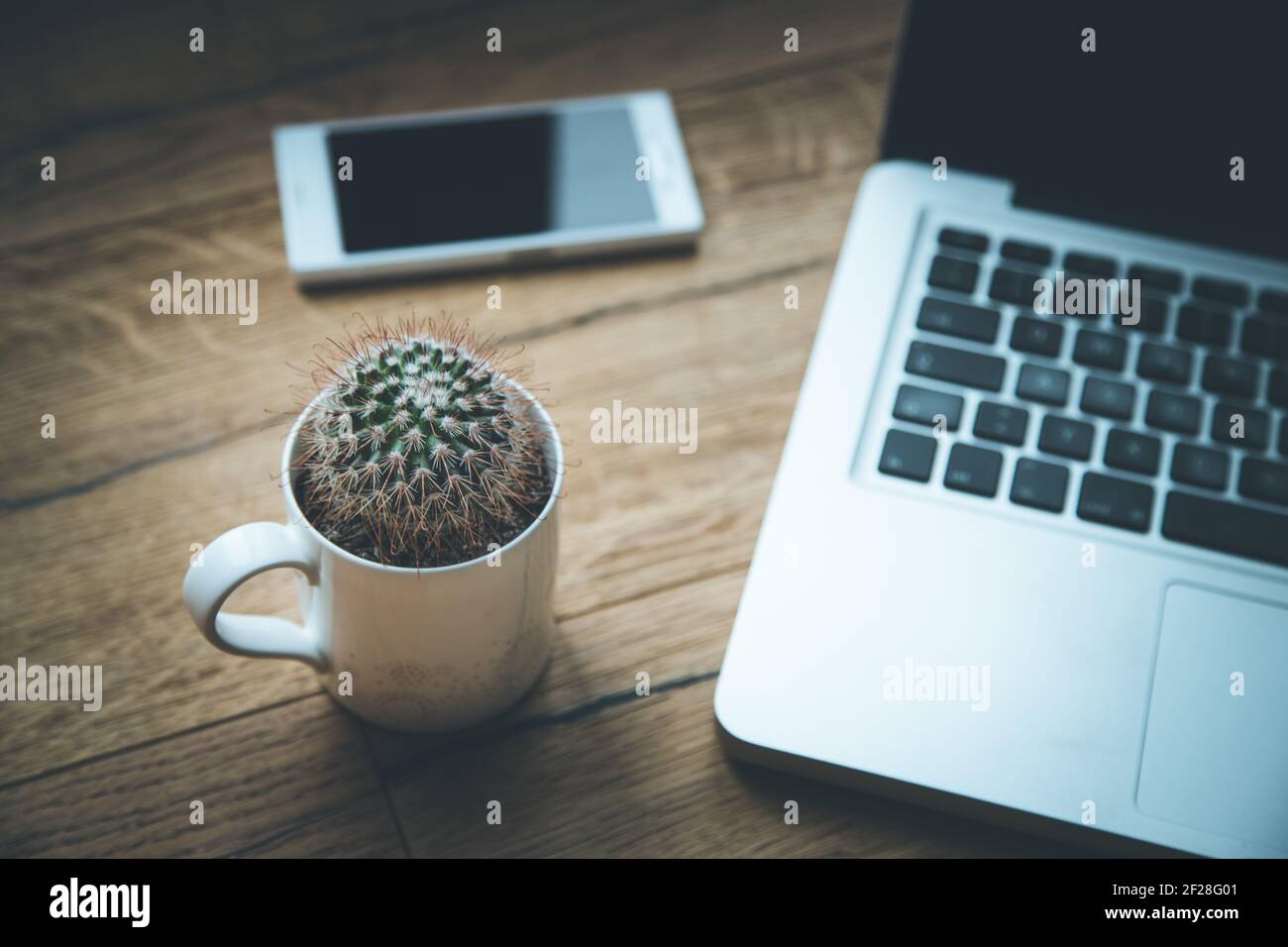 Computer on a desk cut out hi-res stock photography and images - Alamy