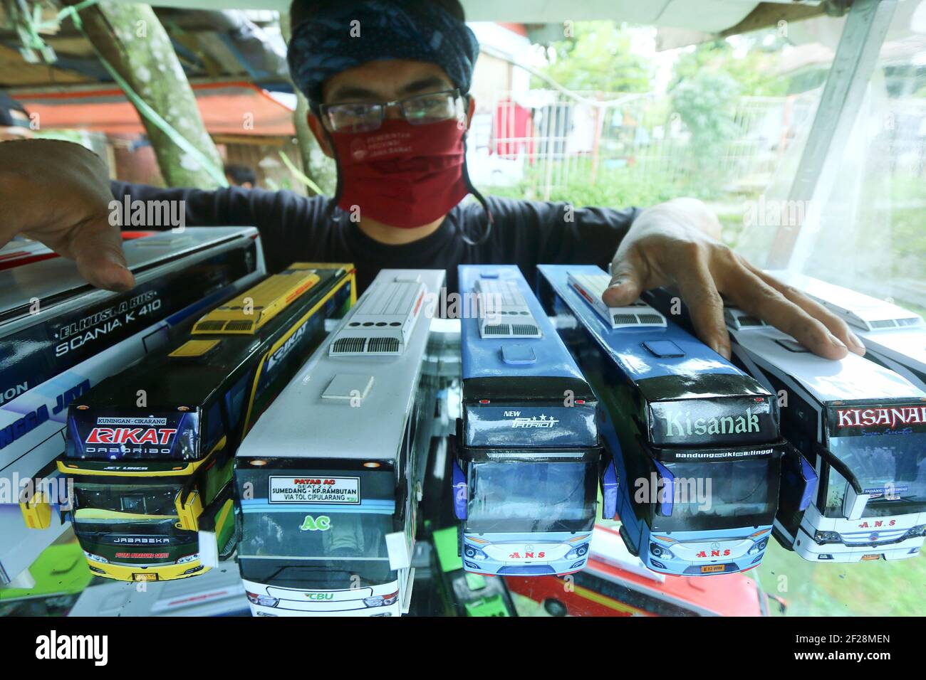 miniature bus from papercraf Stock Photo - Alamy