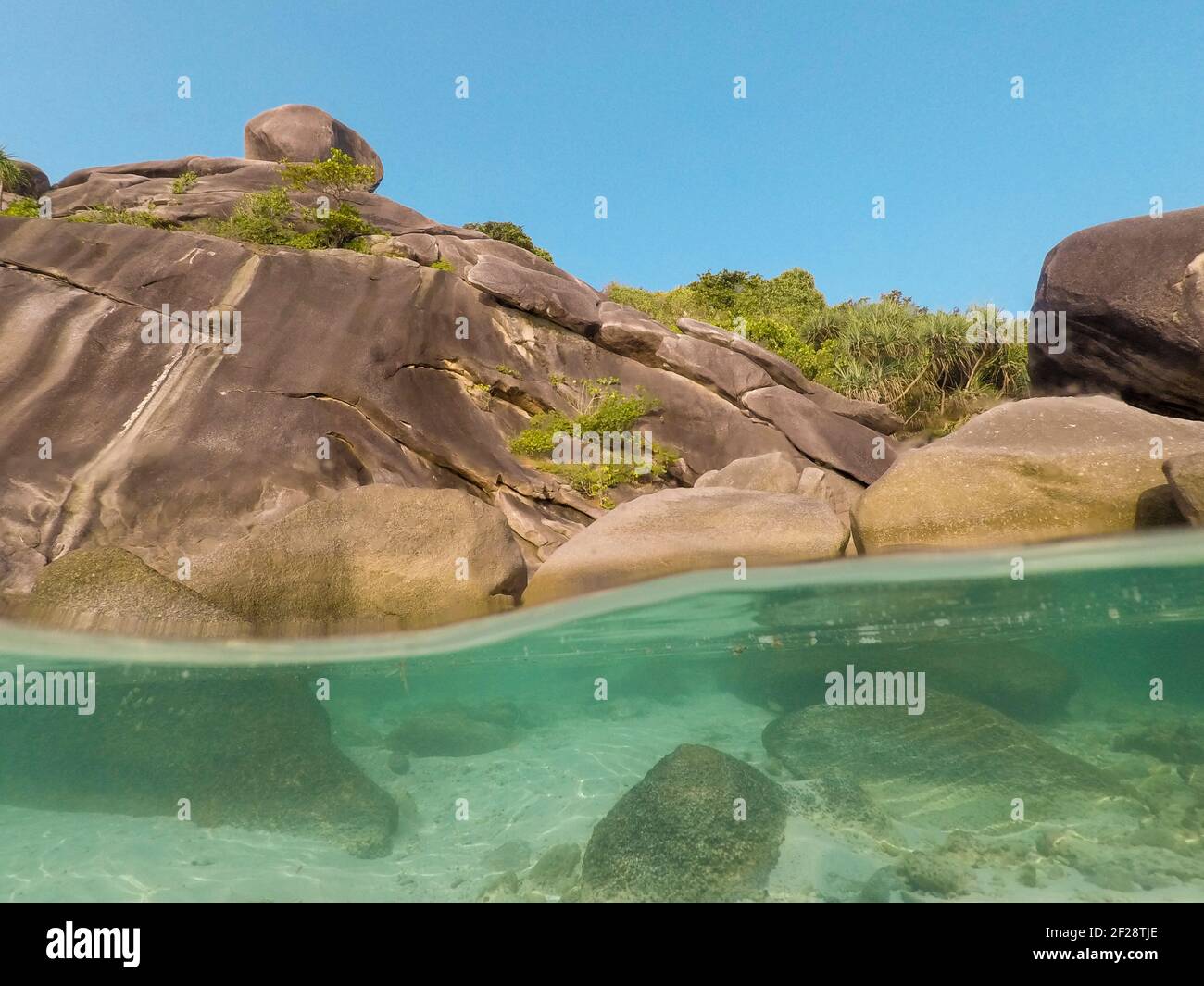 The clear water and rocks of Ko Miang island Stock Photo - Alamy