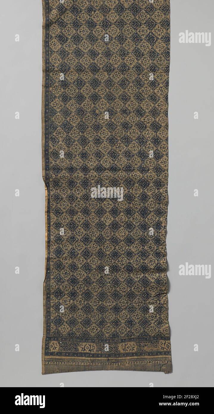 Heupband van oosterse textiel; batik.Hip tire of Oriental textile. The ...