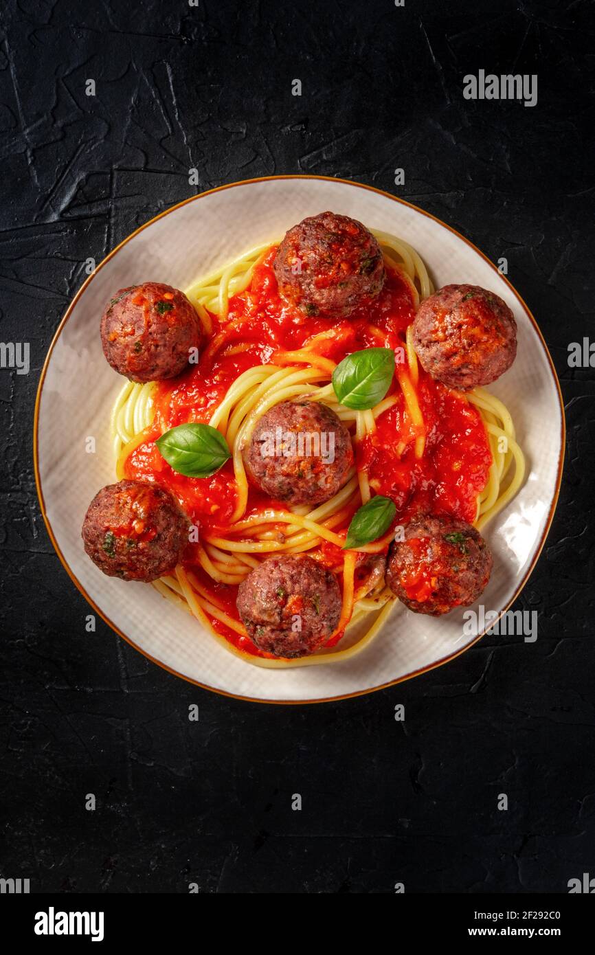 Ground beef spaghetti pasta hi-res stock photography and images - Alamy
