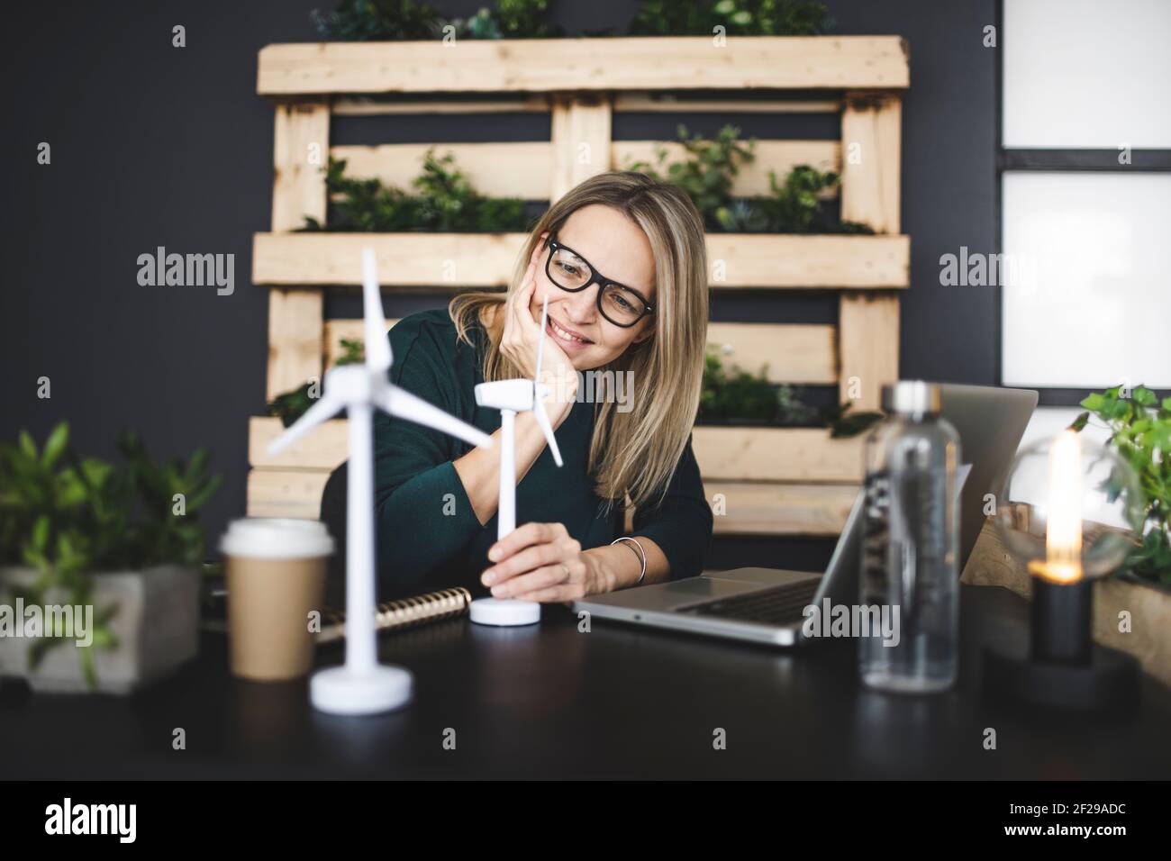 Sustainable workplace modern small business hi-res stock photography ...