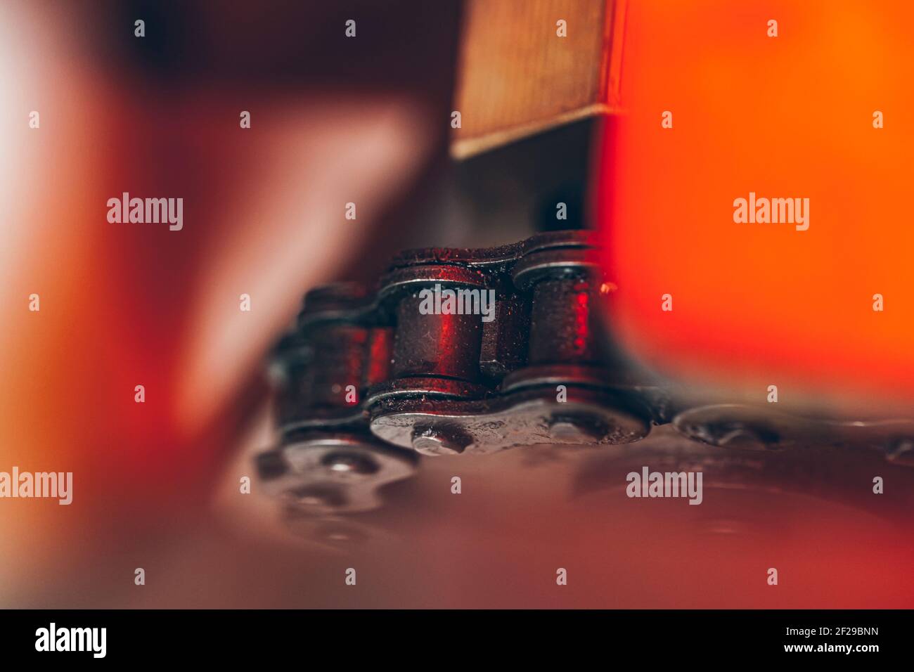 Metal chain of conveyor belt on production line on cable factory Stock ...