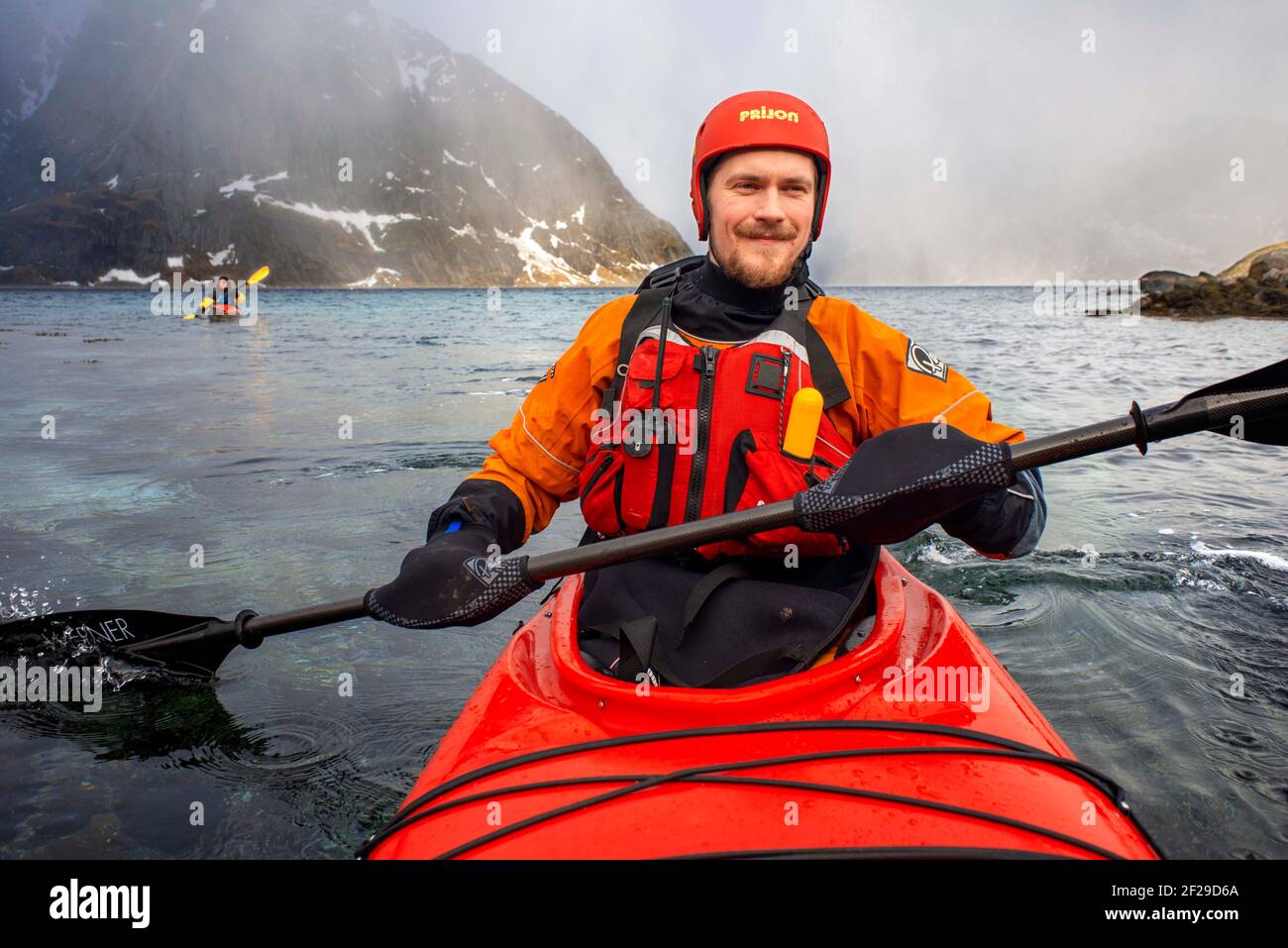 Kayaking in reine moskenes hi-res stock photography and images - Alamy