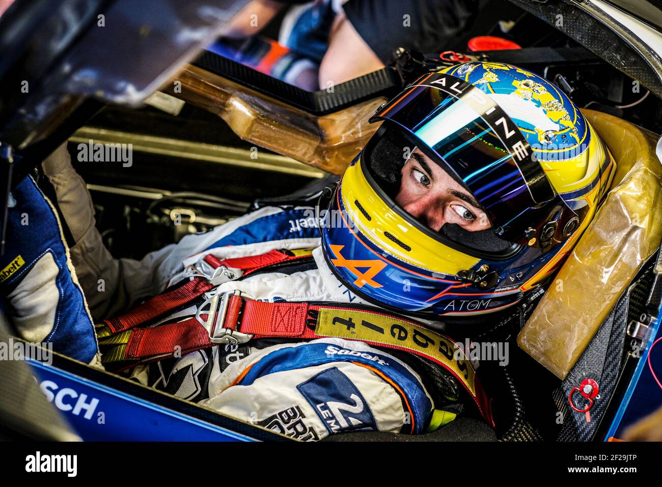 LAURENT THOMAS (FRA), ALPINE A470 - GIBSON SIGNATECH ALPINE ELF ...