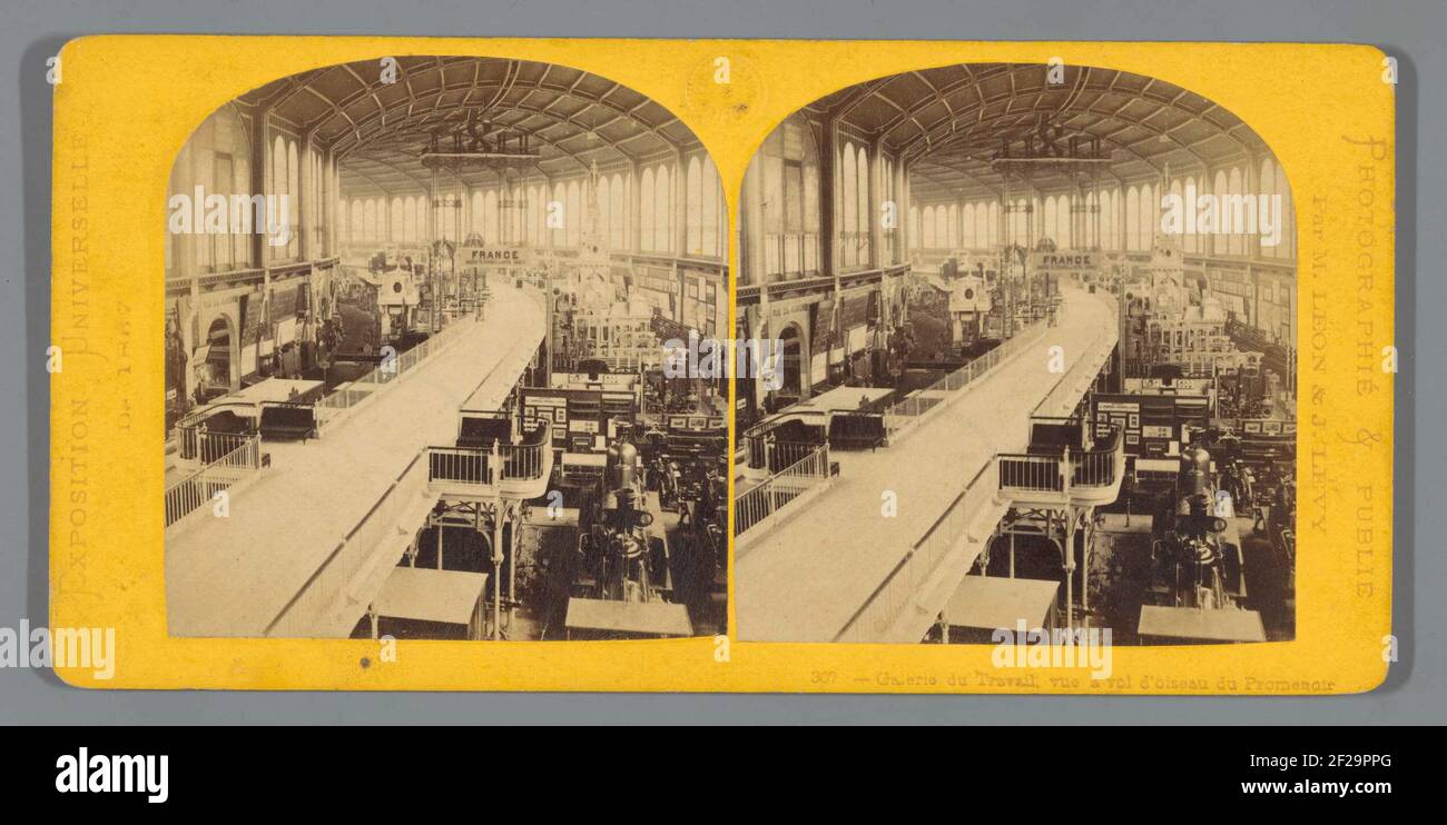 Gallery of work, a crow flies of the walking room Stock Photo - Alamy