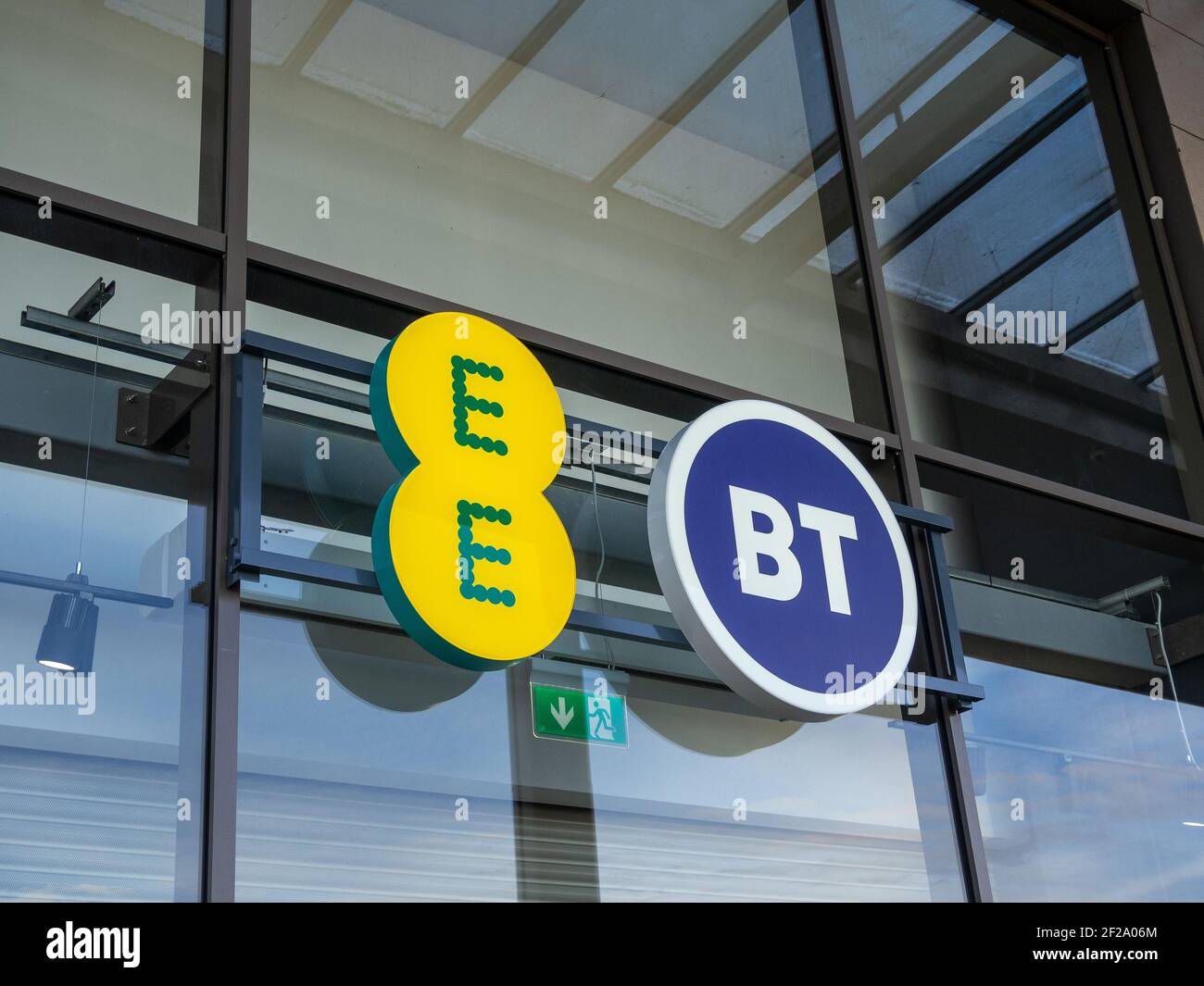 EE and BT store front and sign, Rushden Lakes Shopping Centre ...