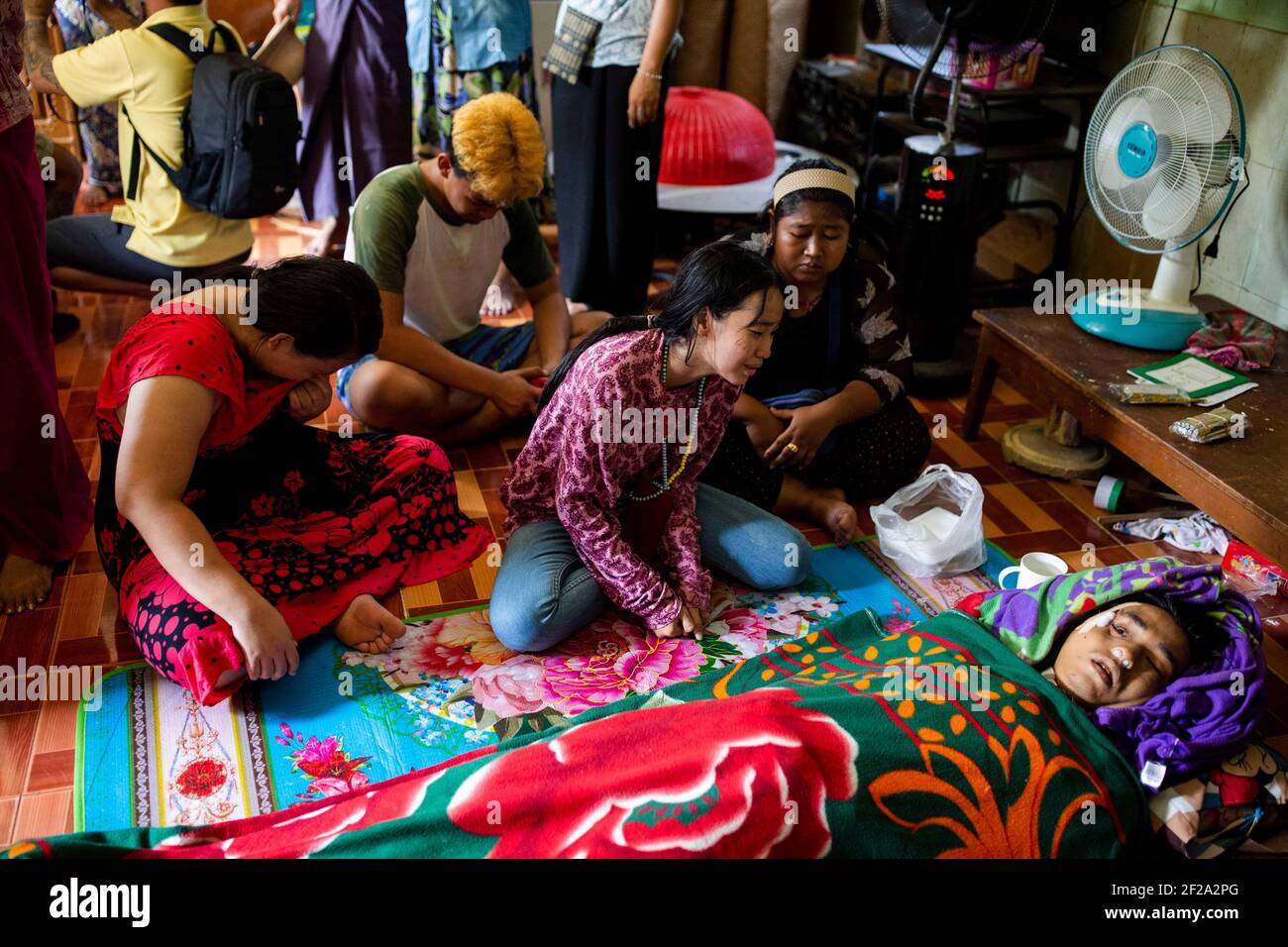 Chit thu hi-res stock photography and images - Alamy