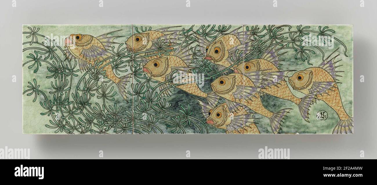 Tegeltableau, geschilderd met vissen in weir.Tile tableau in wooden ...
