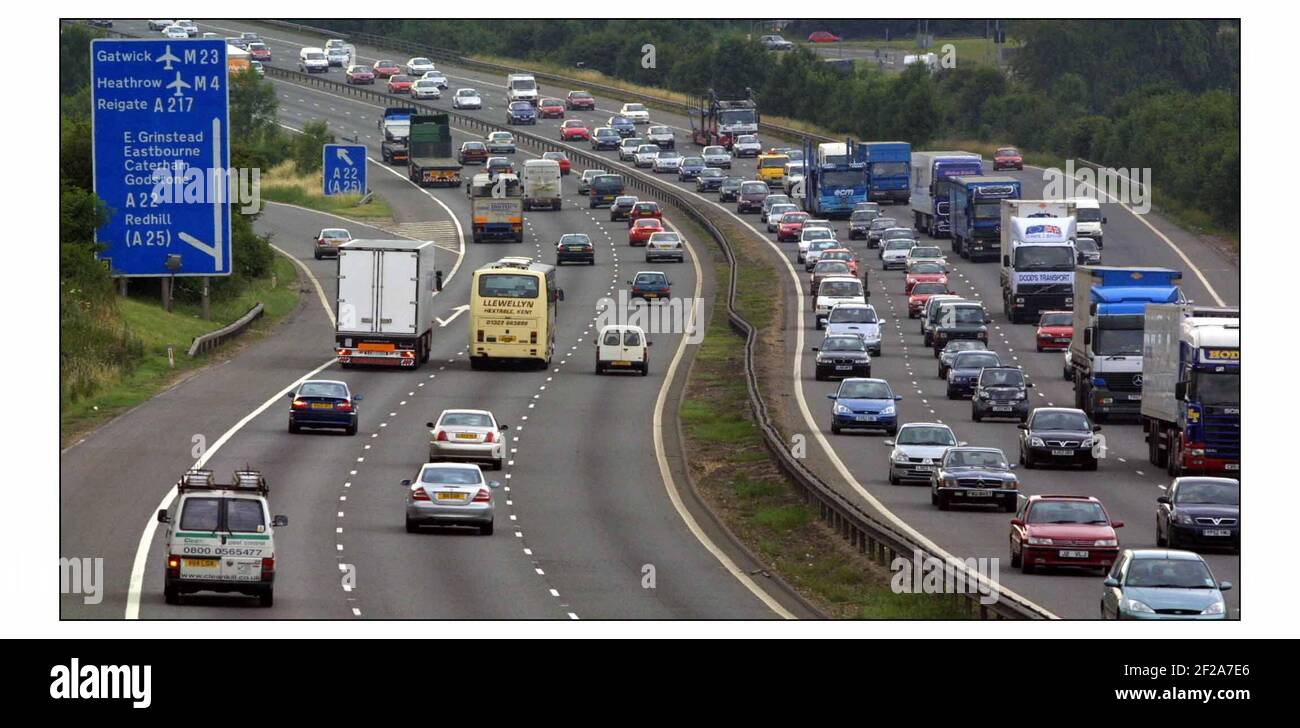 M25 Traffic on the day the gov anounced plan to add an extra lane to ...