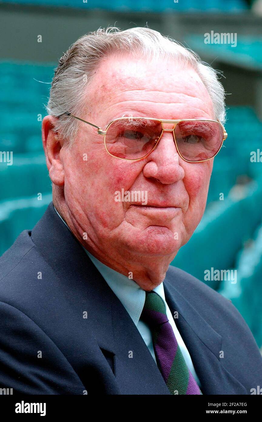 Frank sedgman hi-res stock photography and images - Alamy