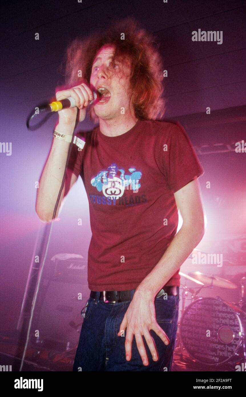 Hundred reasons band hi-res stock photography and images - Alamy