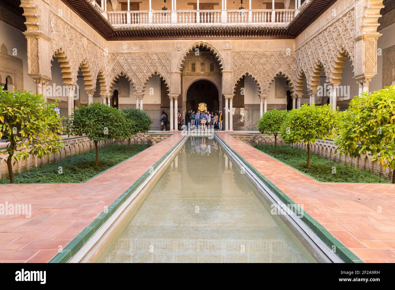 Alcazar palace hi-res stock photography and images - Alamy