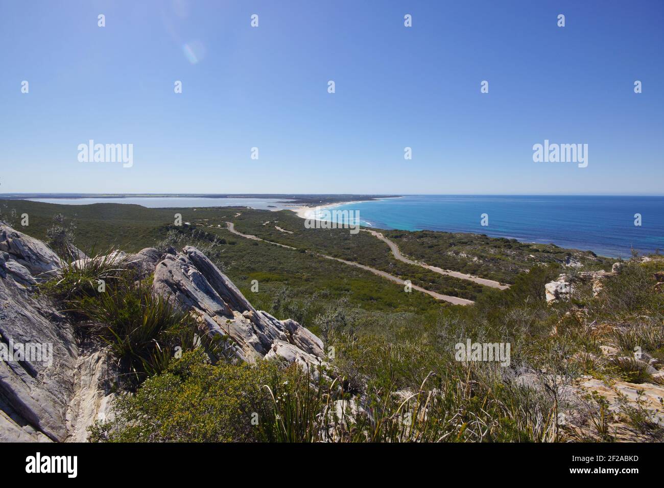 View from Barren´s Lookout on Culham Inlet and the Fitzgerald Coast ...
