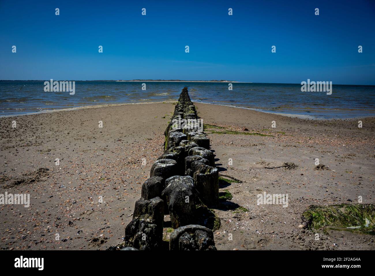 View wooden breakwaters sandy hi-res stock photography and images - Alamy
