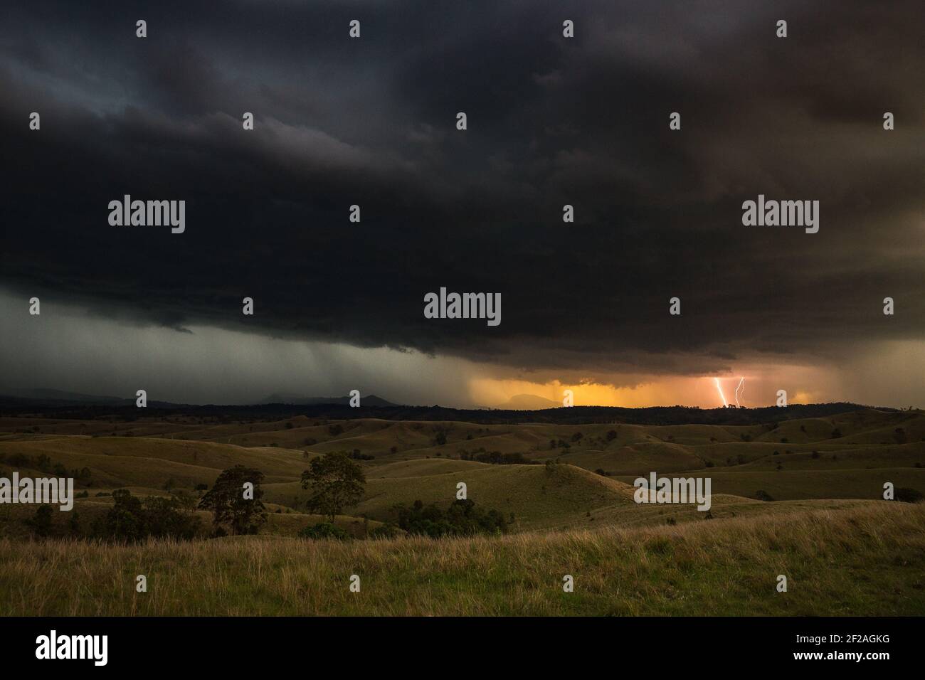 A beautiful shot of a thunderstorm in rural Queensland, Australia Stock ...