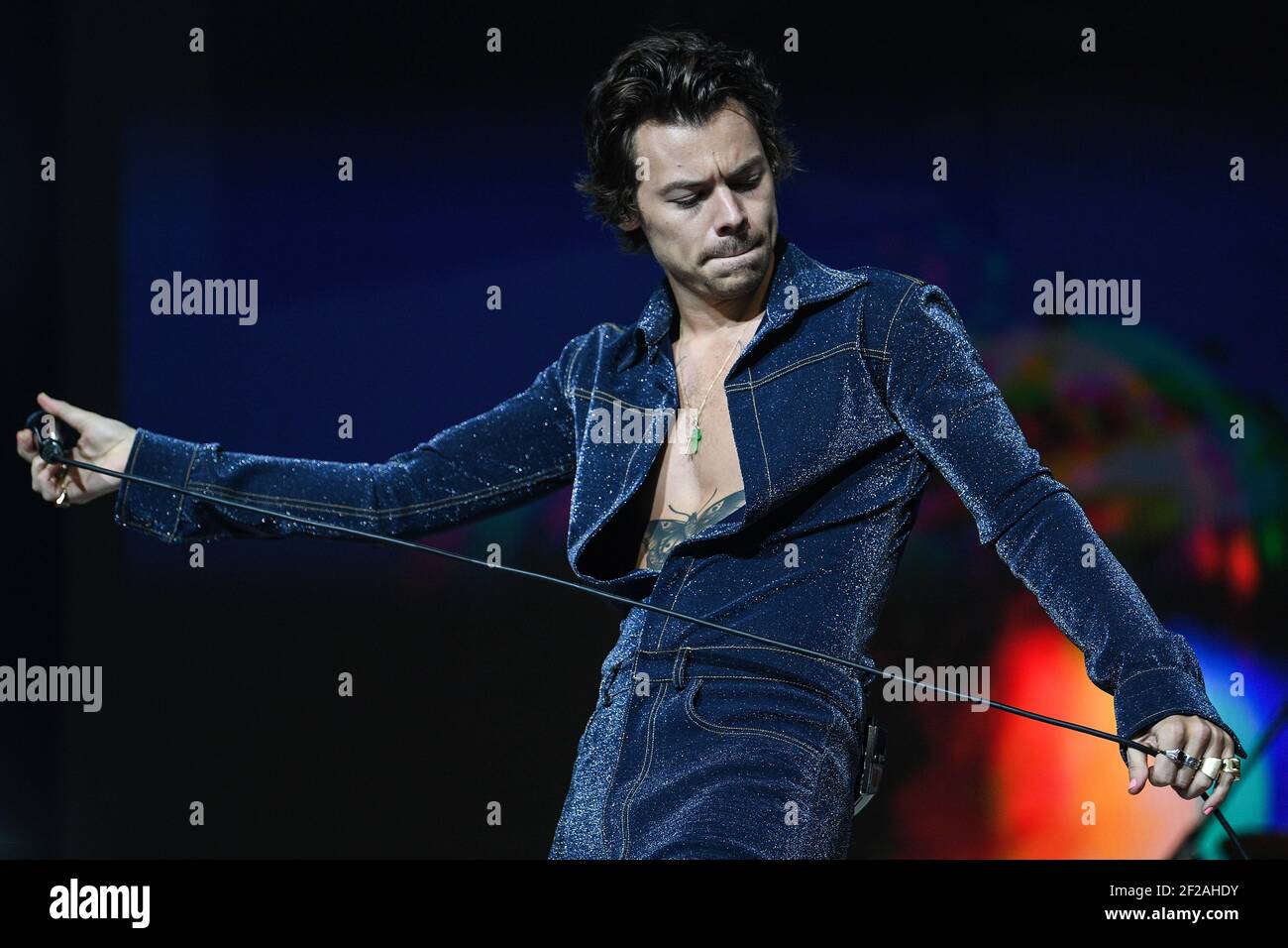 London, United Kingdom. 7th December 2019. Harry Styles on stage during ...