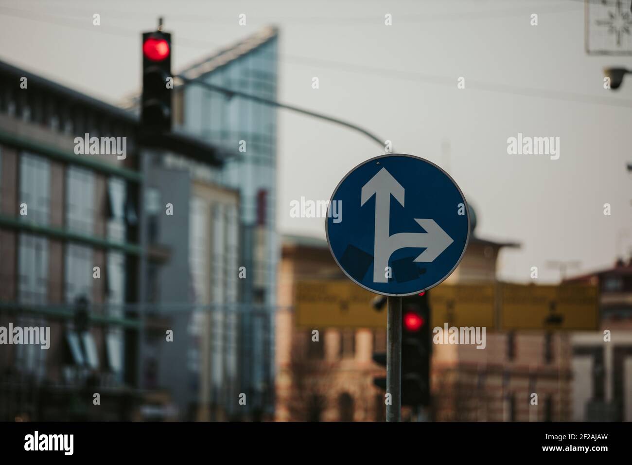 Vehicle two different directions hi-res stock photography and images ...