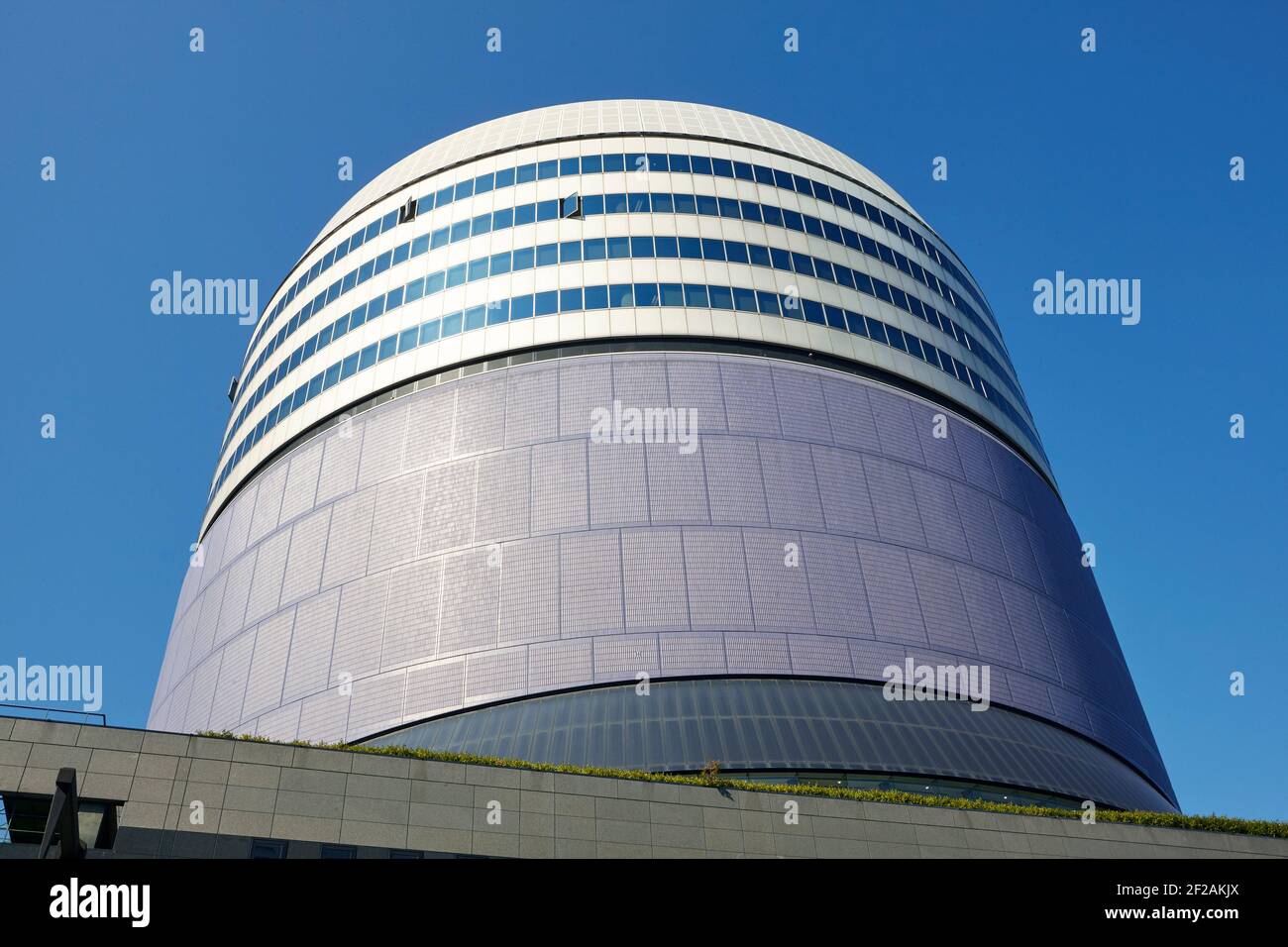 Japanese Round Window High Resolution Stock Photography and Images - Alamy