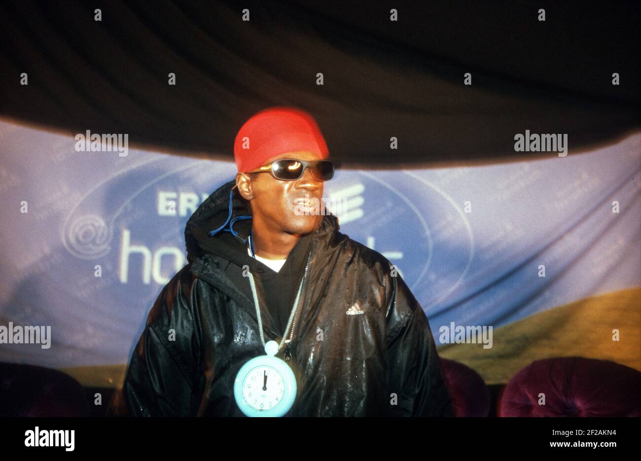 Singer flavor flav hi-res stock photography and images - Alamy