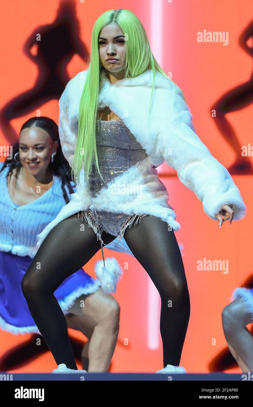 Jingle bell ball concert mabel hi-res stock photography and images - Alamy