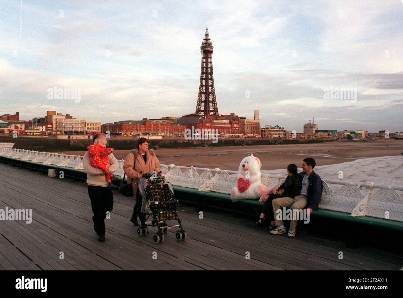 Blackpool Tower September 1998 Stock Photo - Alamy
