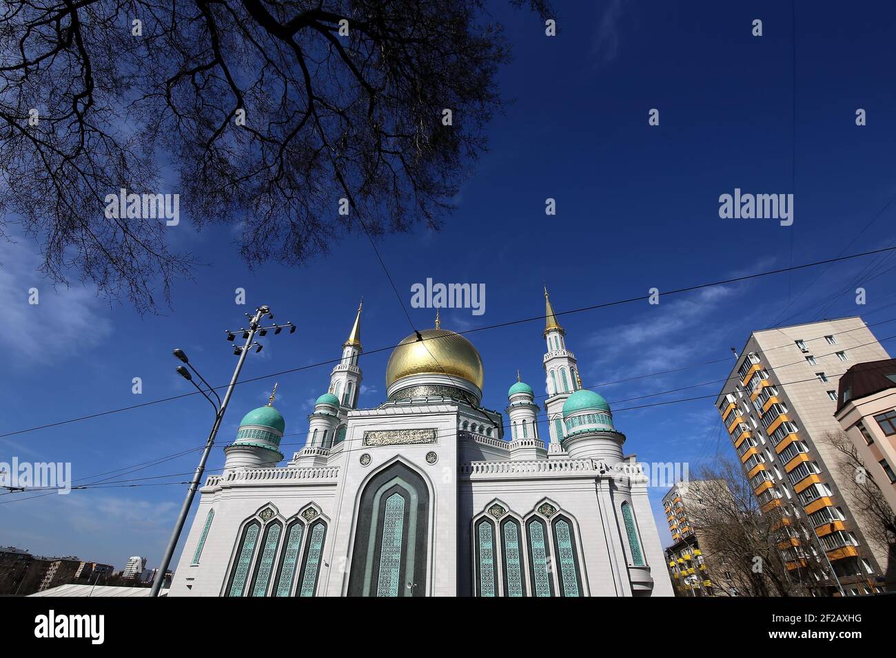 Moscow Cathedral Mosque, Russia -- the main mosque in Moscow, new ...